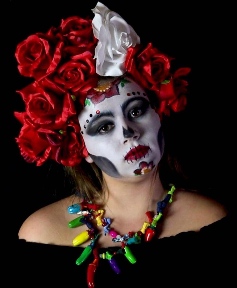 La Llorona Song - Leyend - Versions - Lyrics and more....